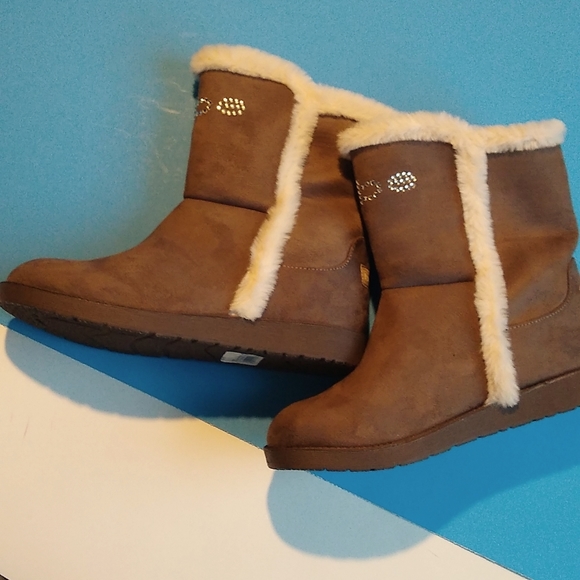 bebe | Shoes | New Bebe Lenina Faux Suede Faux Fur Boots Sz 75 | Poshmark